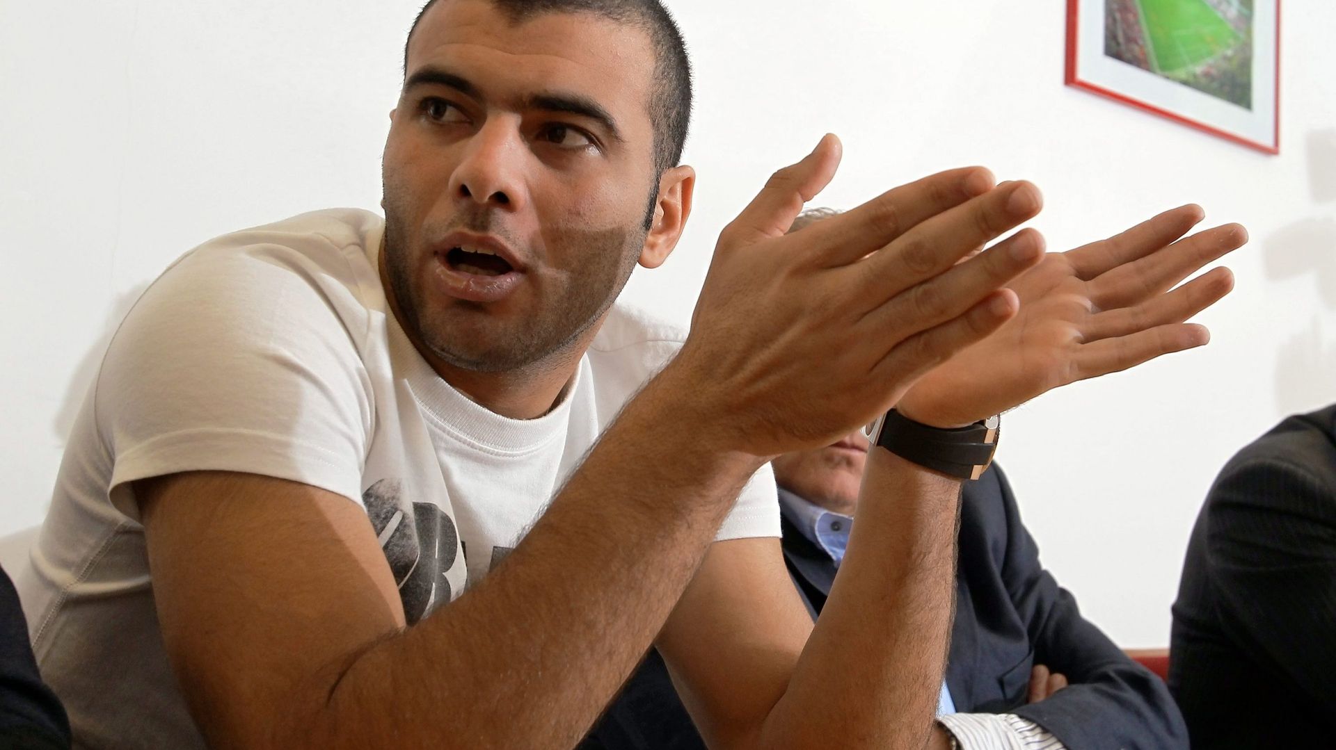 Meteb : 'Je suis bloqué par l'armée en Egypte' - rtbf.be