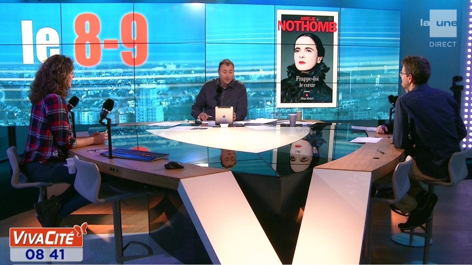 Frappe-toi le coeur... Le nouveau roman d' Amélie Nothomb ! - RTBF Actus