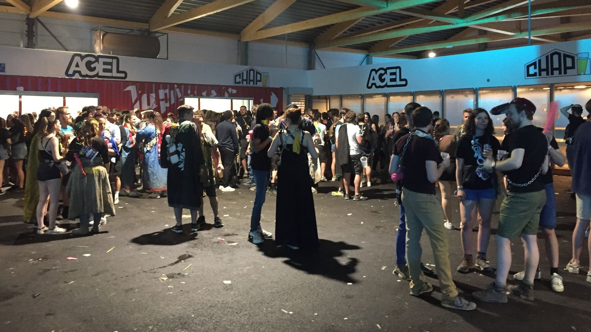 Inauguration du 'Chapi 4.0' à Liège : 'ça fait bizarre de voir la salle ...