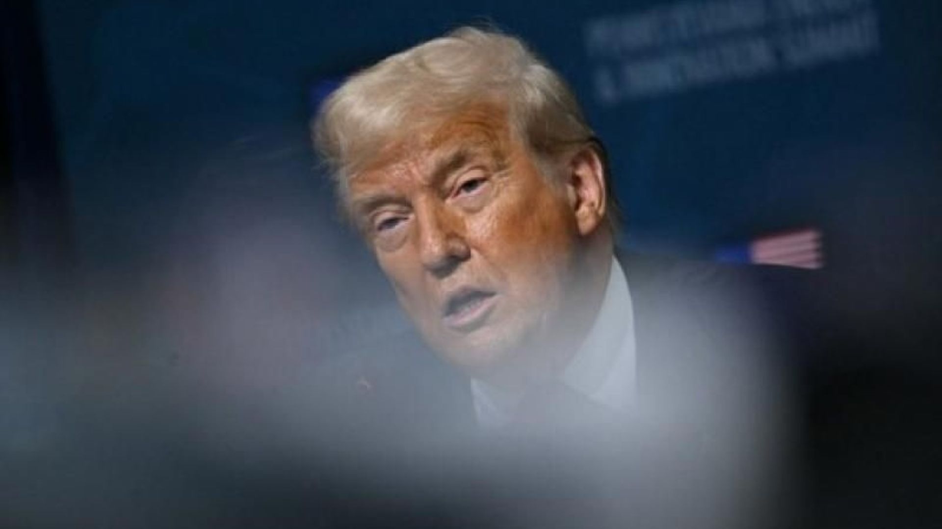 Trump se dit pour la publication des éléments 'crédibles' du dossier Epstein - RTBF Actus