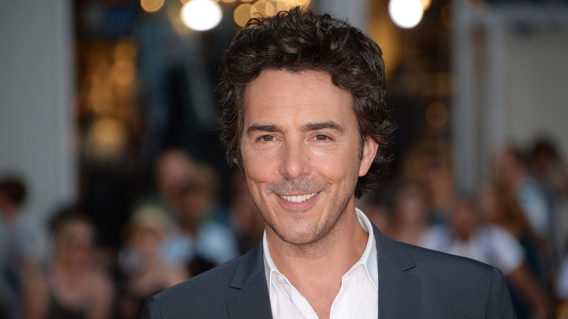 Travis Knight réalisera l'adaptation du jeu vidéo 'Uncharted', avec Tom ...