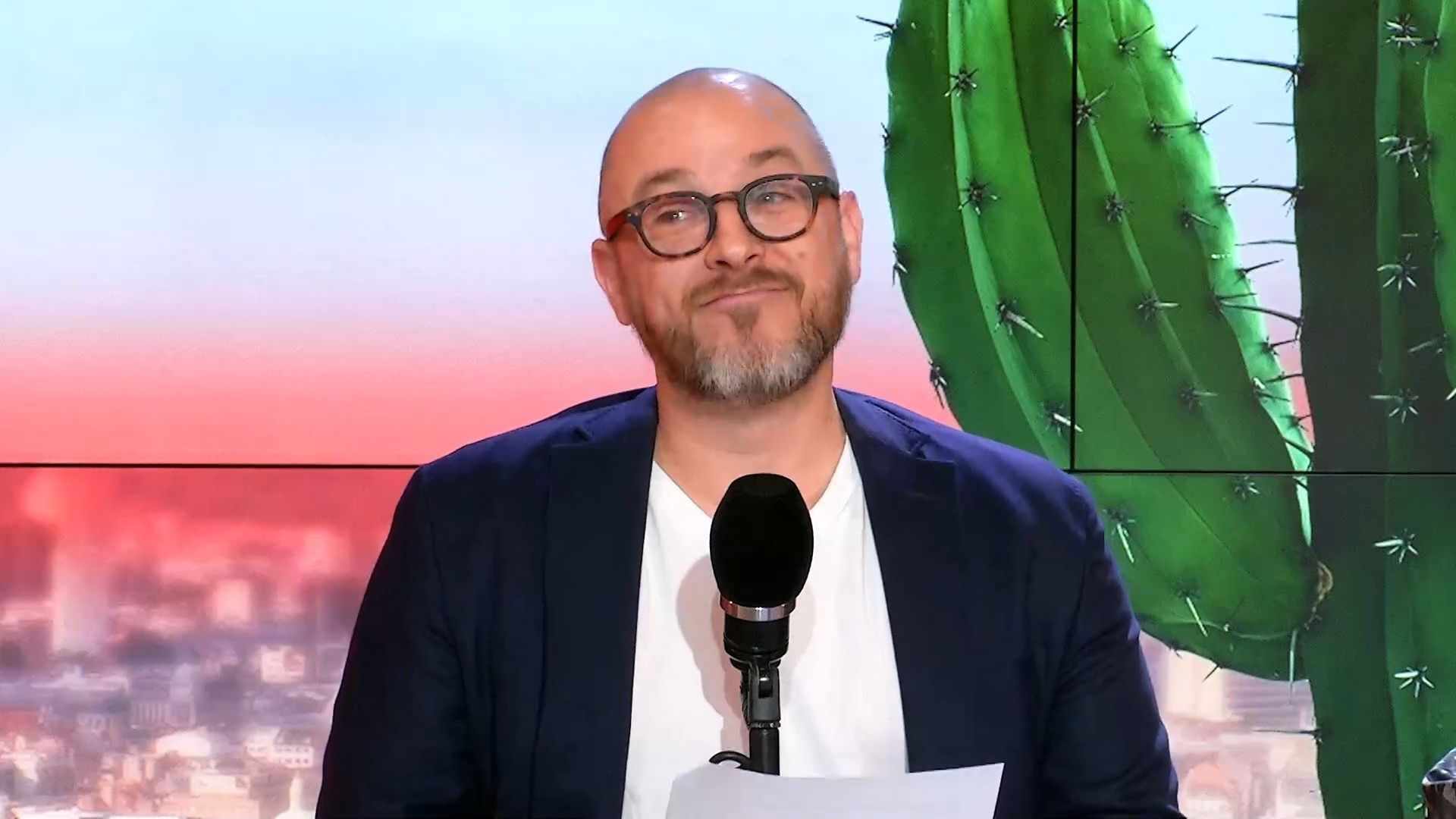 Jérôme de Warzée anticipe l’effort de guerre dans Le Cactus : 'On devra ...