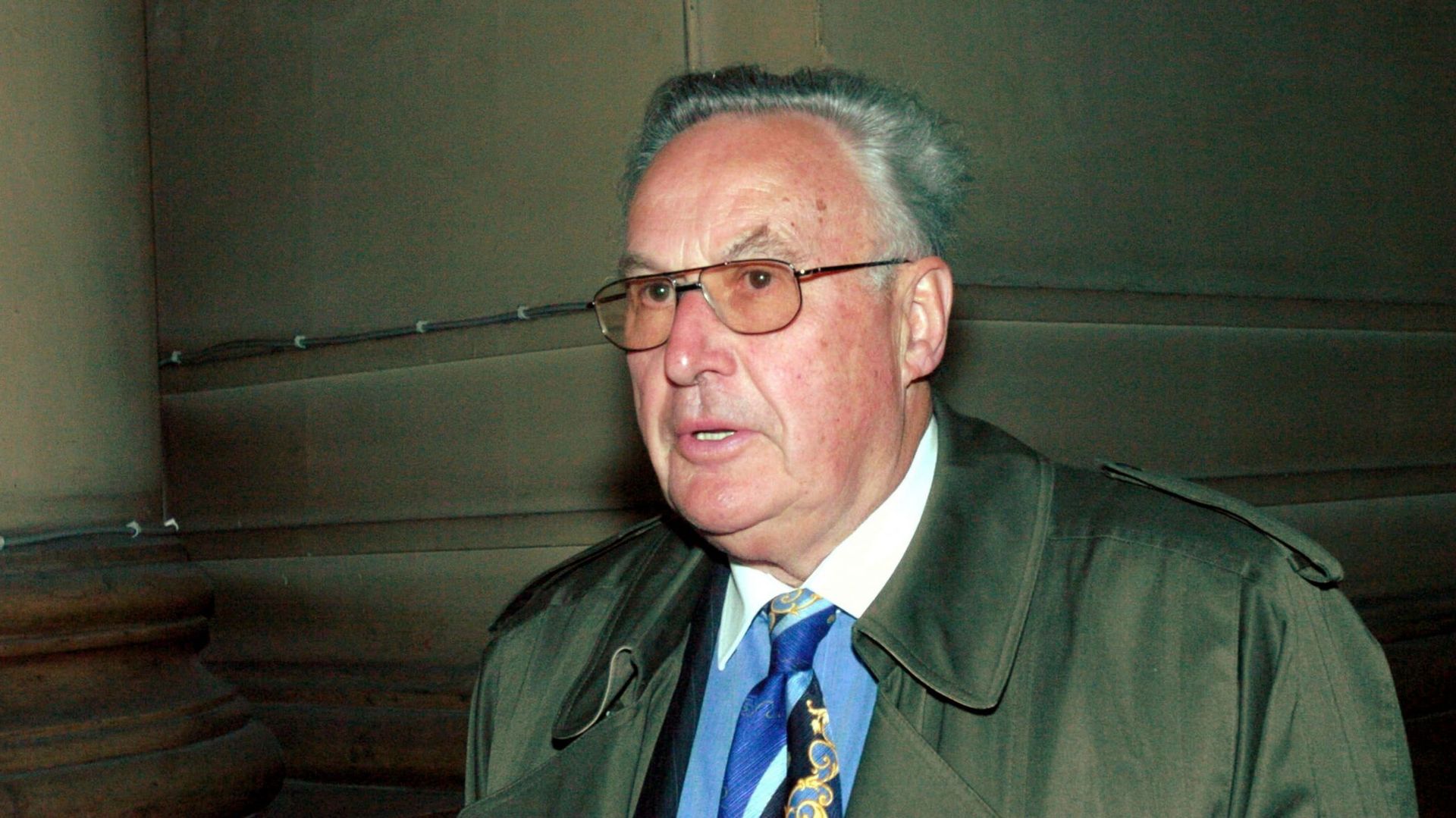 Affaire IOS: Richard Carlier accepte de rembourser - RTBF Actus