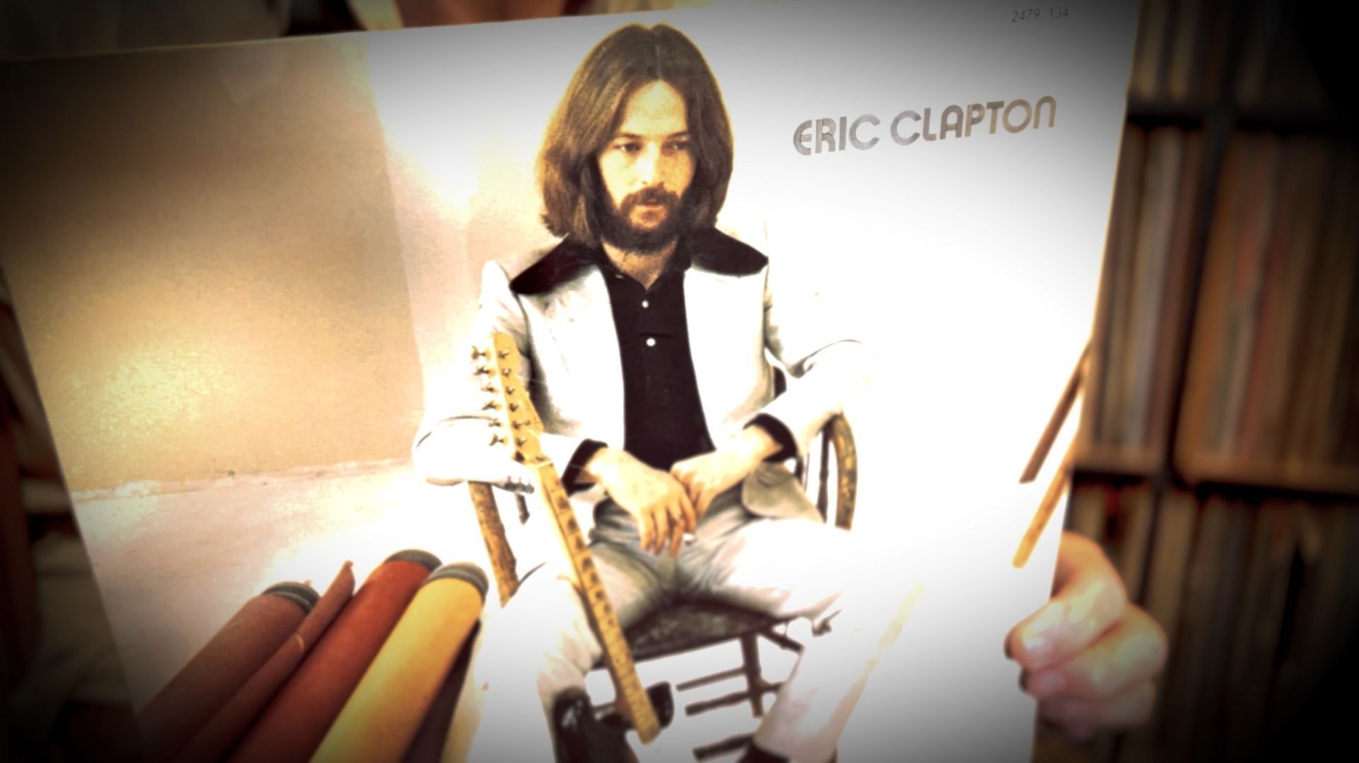 1,27 million de dollars pour une guitare d’Eric Clapton - RTBF Actus