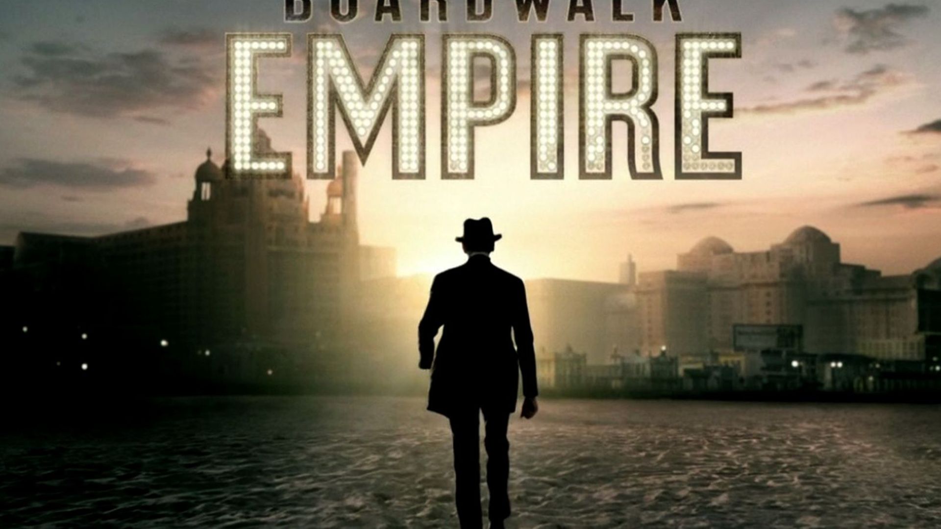 Les séries de l'été sur La Deux : Pan Am, Sherlock, Mad Men, 30 Rock...