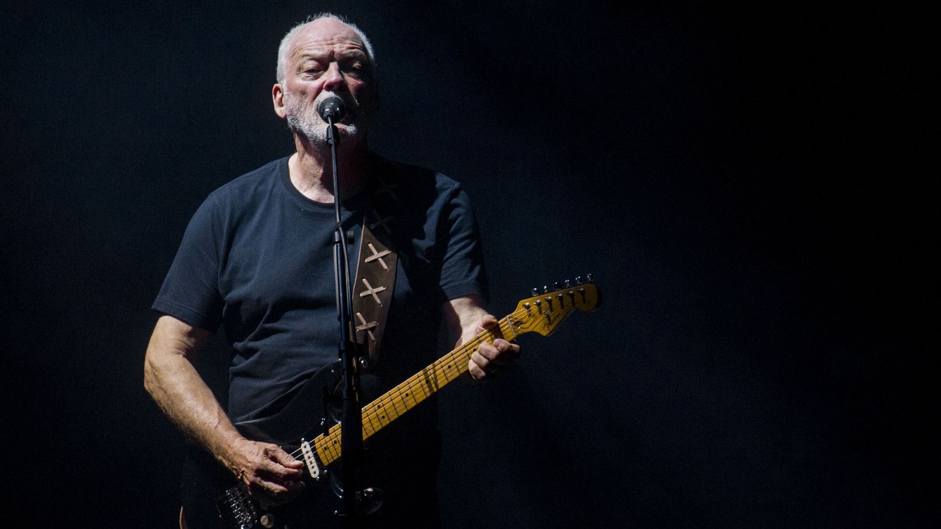 David Gilmour a lancé sa tournée à Rome, retrouvez ici les images et la ...