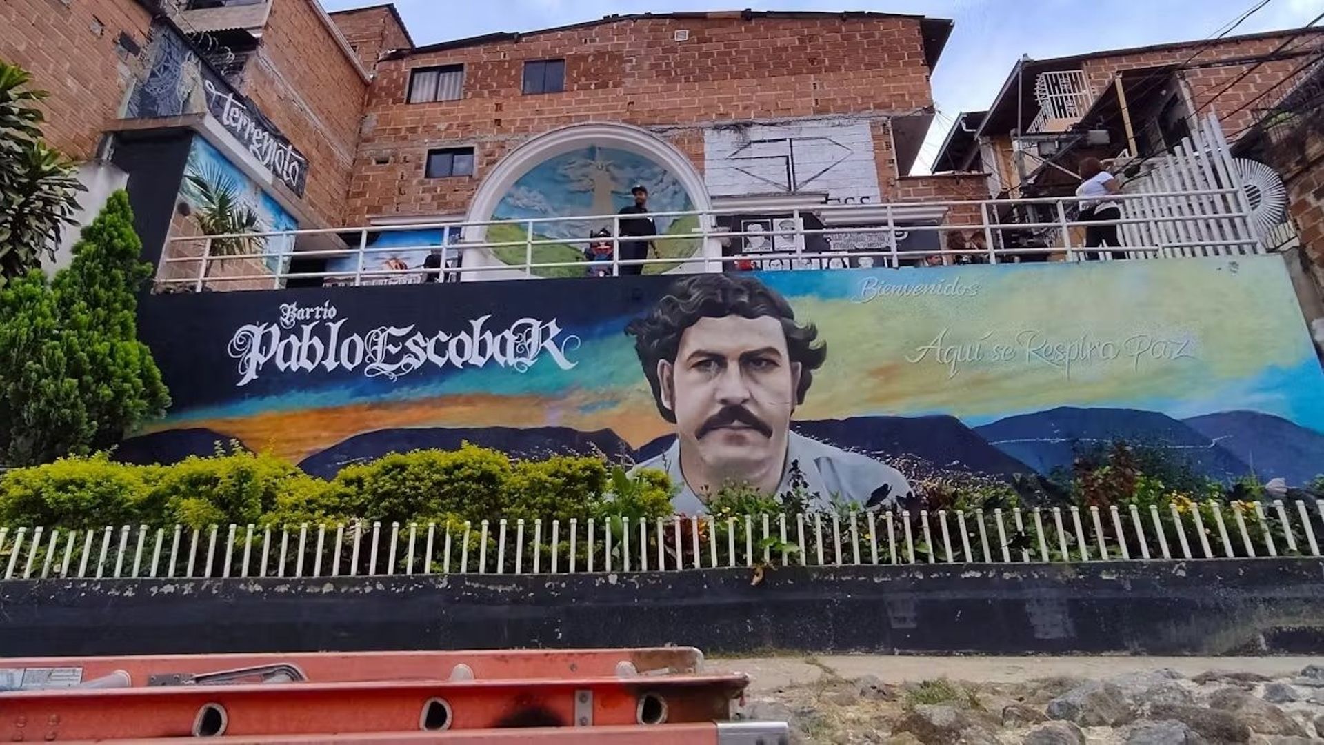 L’ombre de Pablo Escobar plane encore sur le tourisme colombien - RTBF ...