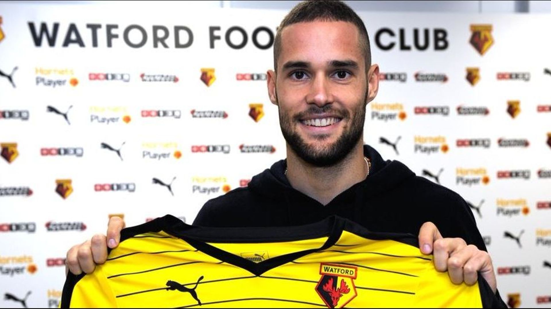 L'Espagnol Mario Suarez passe de la Fiorentina à Watford - RTBF Actus