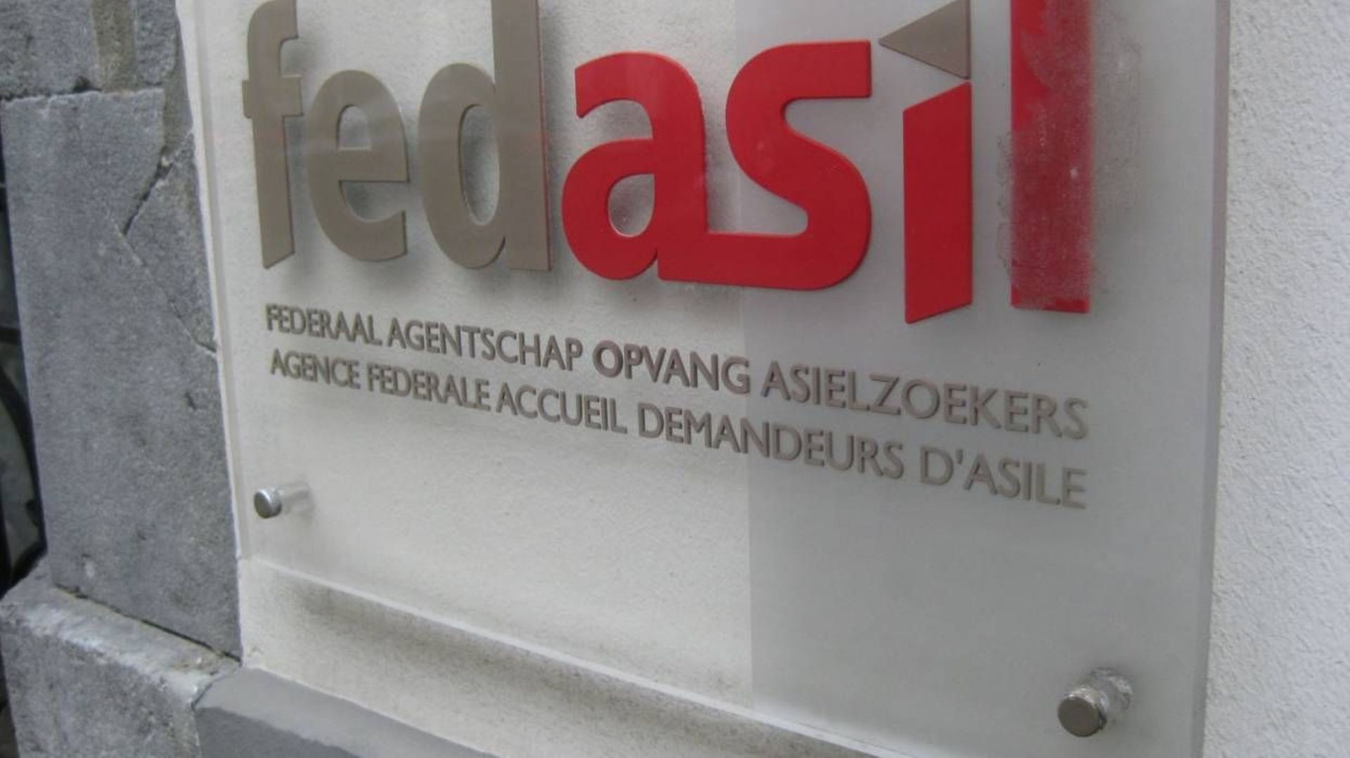 TC Dinant - Vingt mois avec sursis pour des coups au centre Fedasil de ...