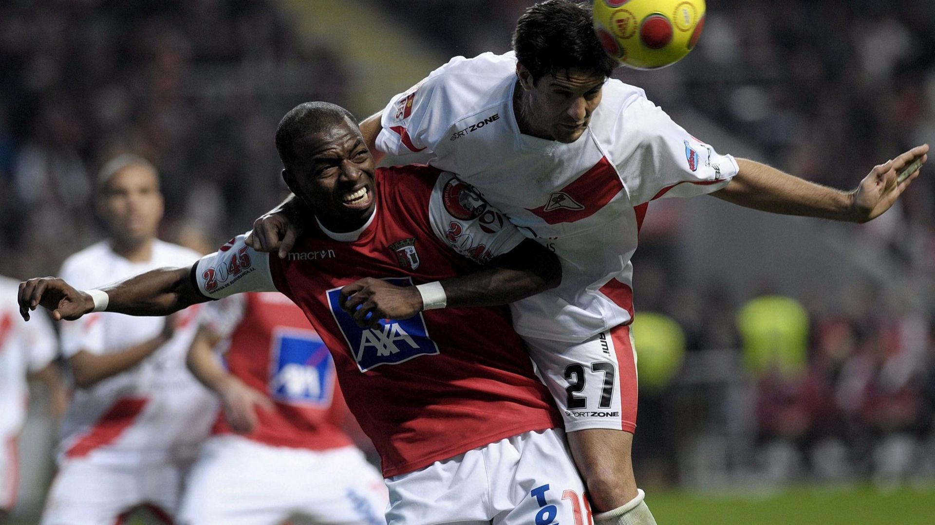 Un coup sur la tête de Braga - RTBF Actus