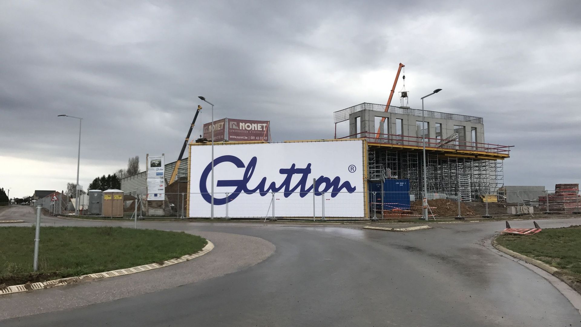 Glutton inaugure sa nouvelle usine à Andenne pour produire sa balayeuse ...