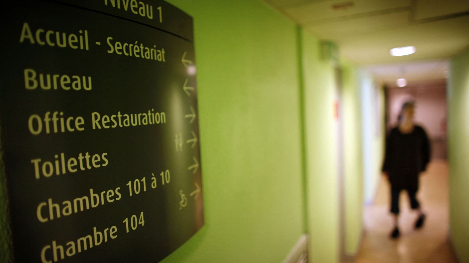 Santé mentale : Le burn-out explose chez les jeunes - RTBF Actus