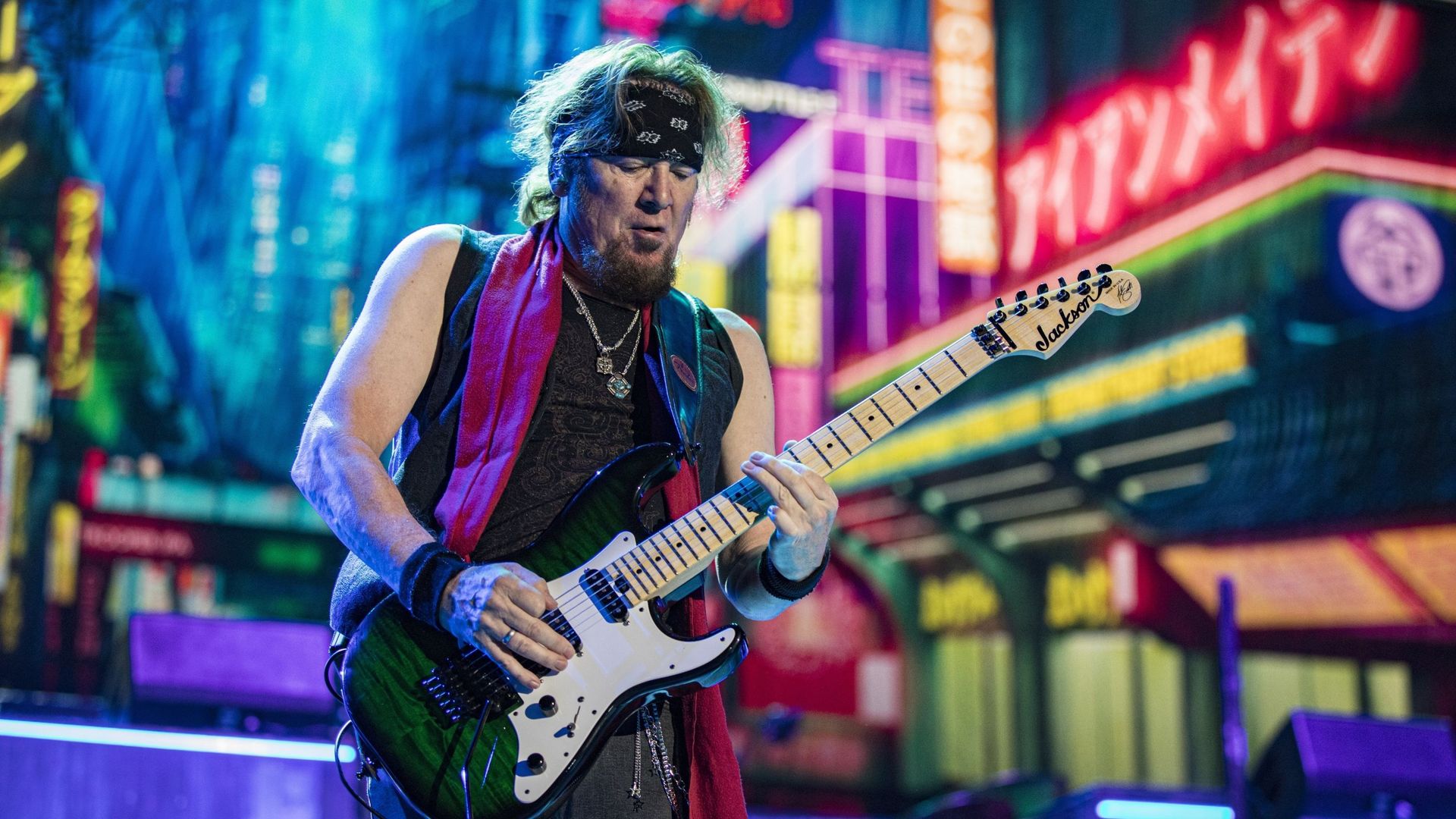 Pantera accompagné d’une légende du metal au chant - RTBF Actus