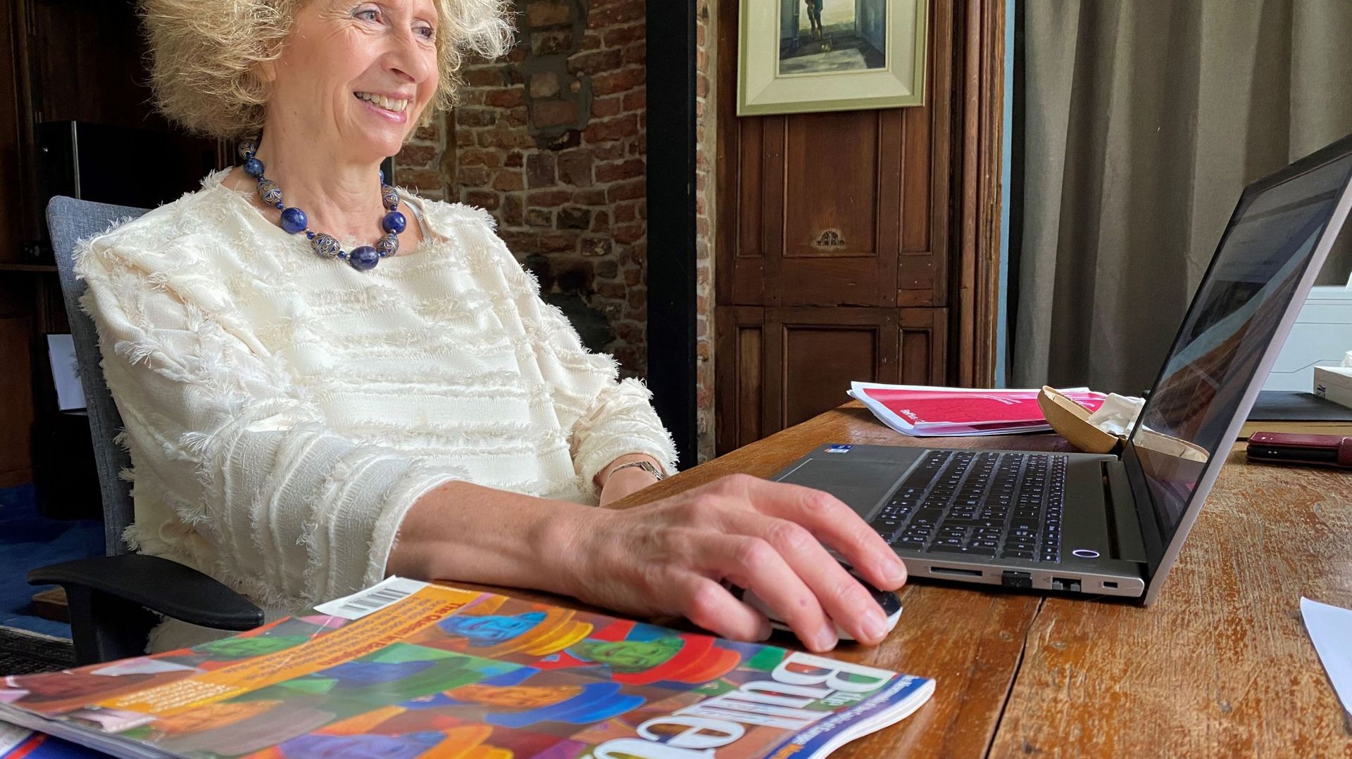 Namuroise depuis 26 ans, la Britannique Sarah Crew suivra les ...