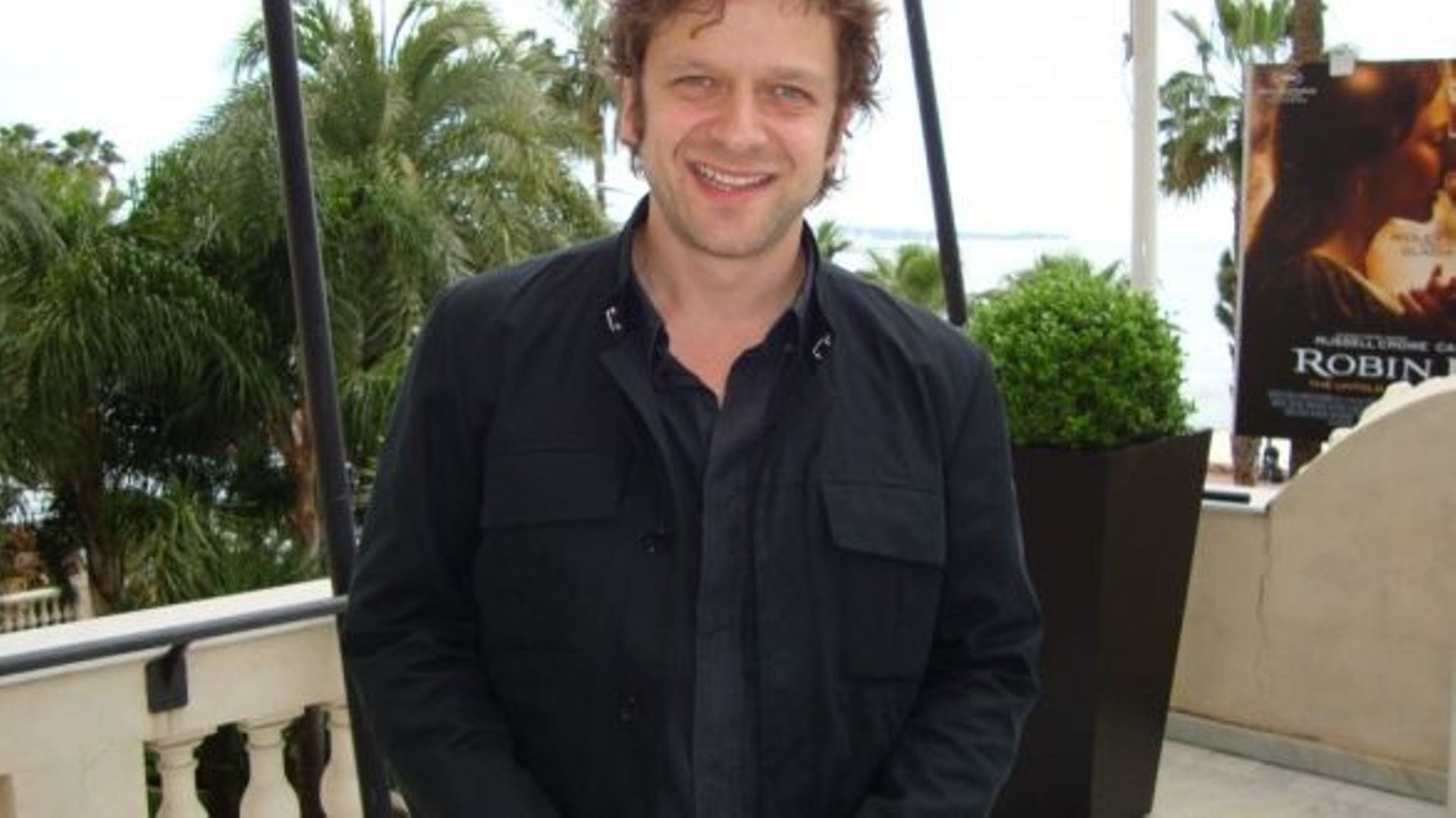 Le Belge Jonathan Zaccaï, roi de France à Cannes - RTBF Actus