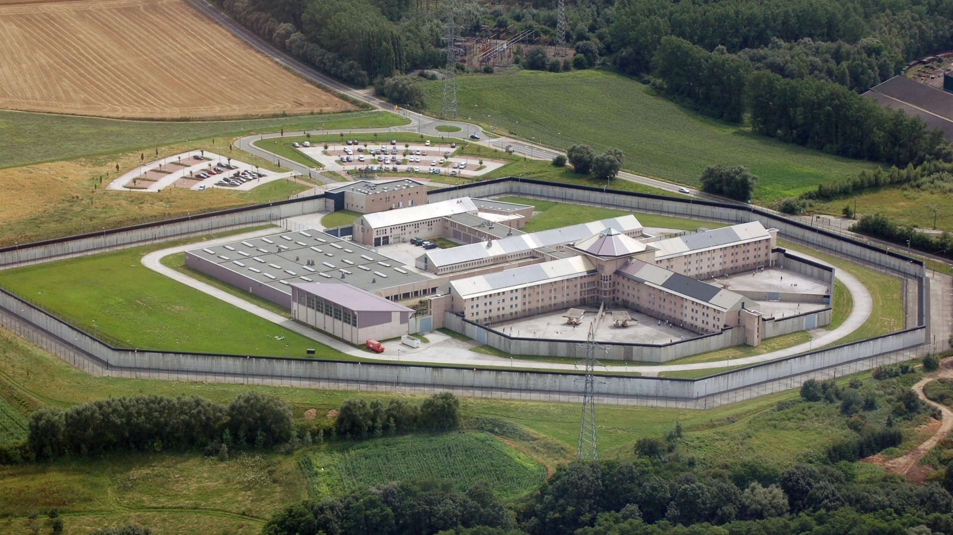 Grève à la prison d'Ittre: une assemblée générale prévue à 13 heures ...