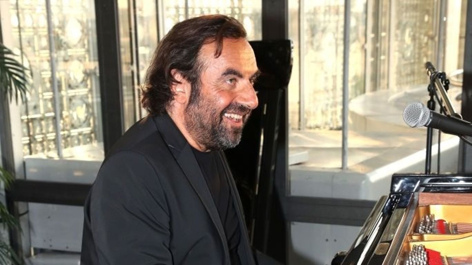 André Manoukian : un album hommage à sa grand-mère déportée à la suite ...