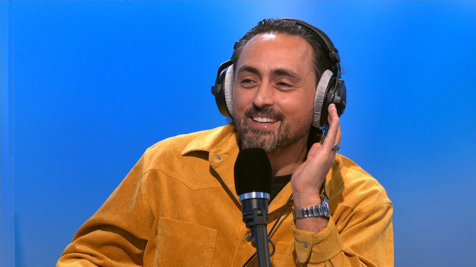 Pablo Andres était ce dimanche dans les Enfants de choeur ! - RTBF Actus