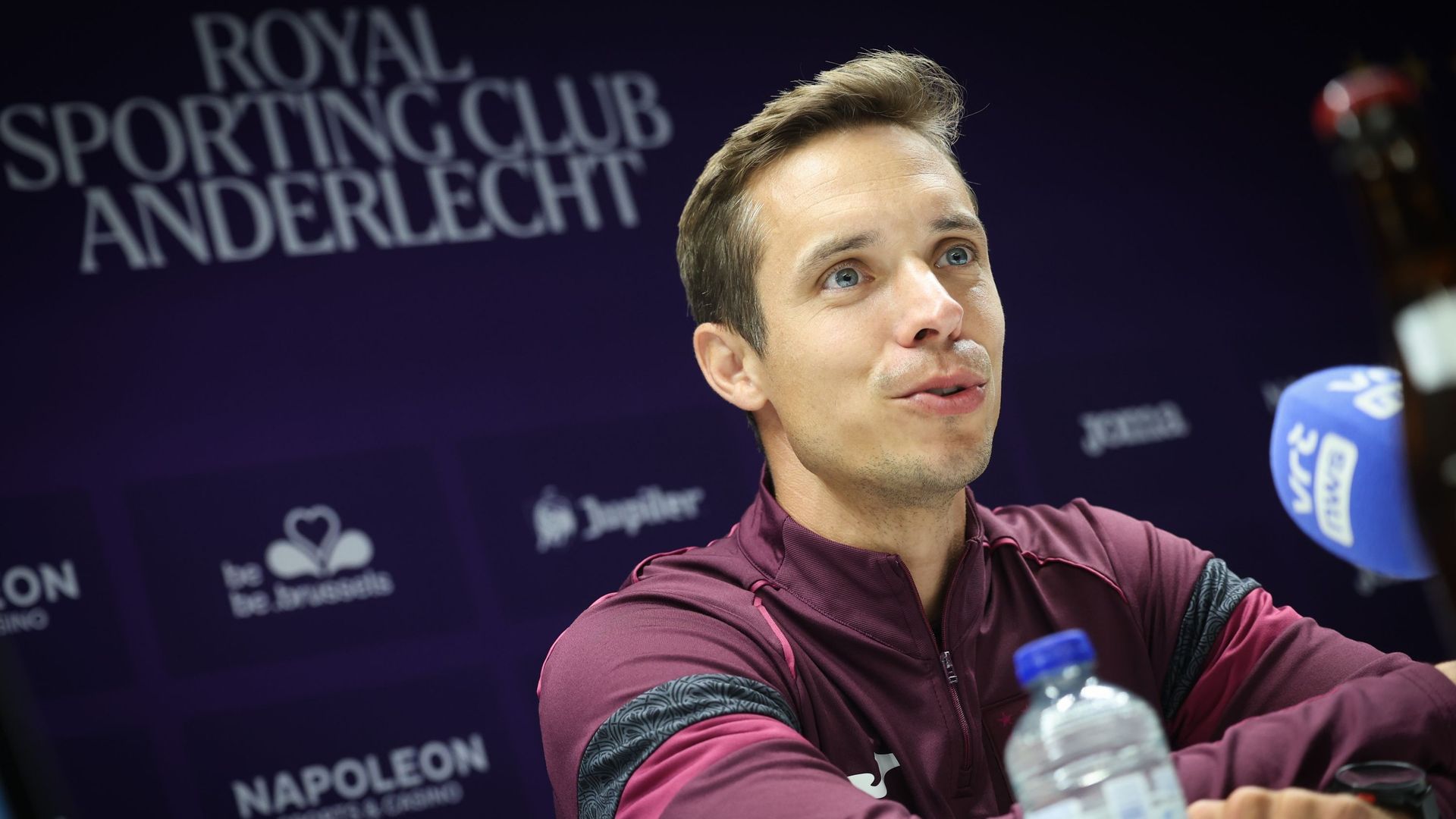 Coach intérimaire d’Anderlecht, David Hubert : 'C’est un honneur d’être ...