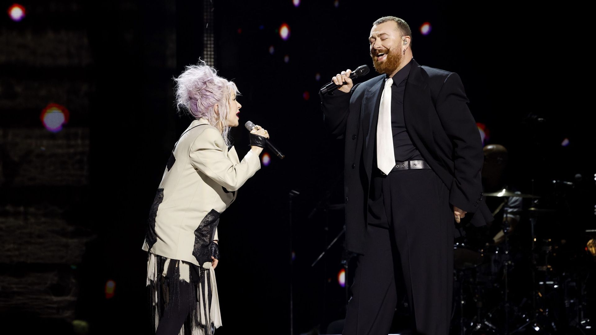 Cyndi Lauper, Dolly Parton, Debbie Harry,... sur un titre unique ...