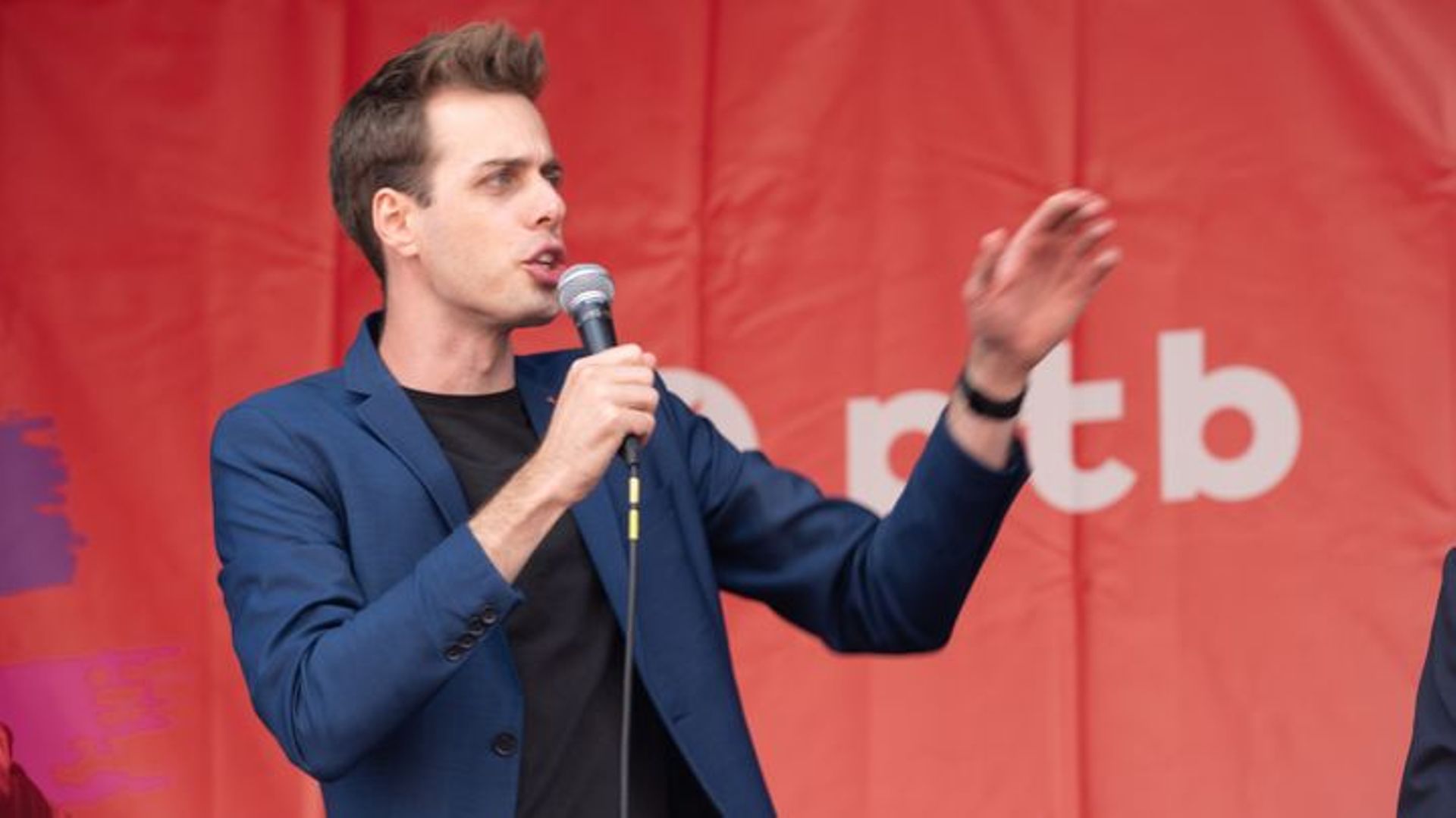 Quand et pourquoi le cordon sanitaire a-t-il été instauré ? - RTBF Actus