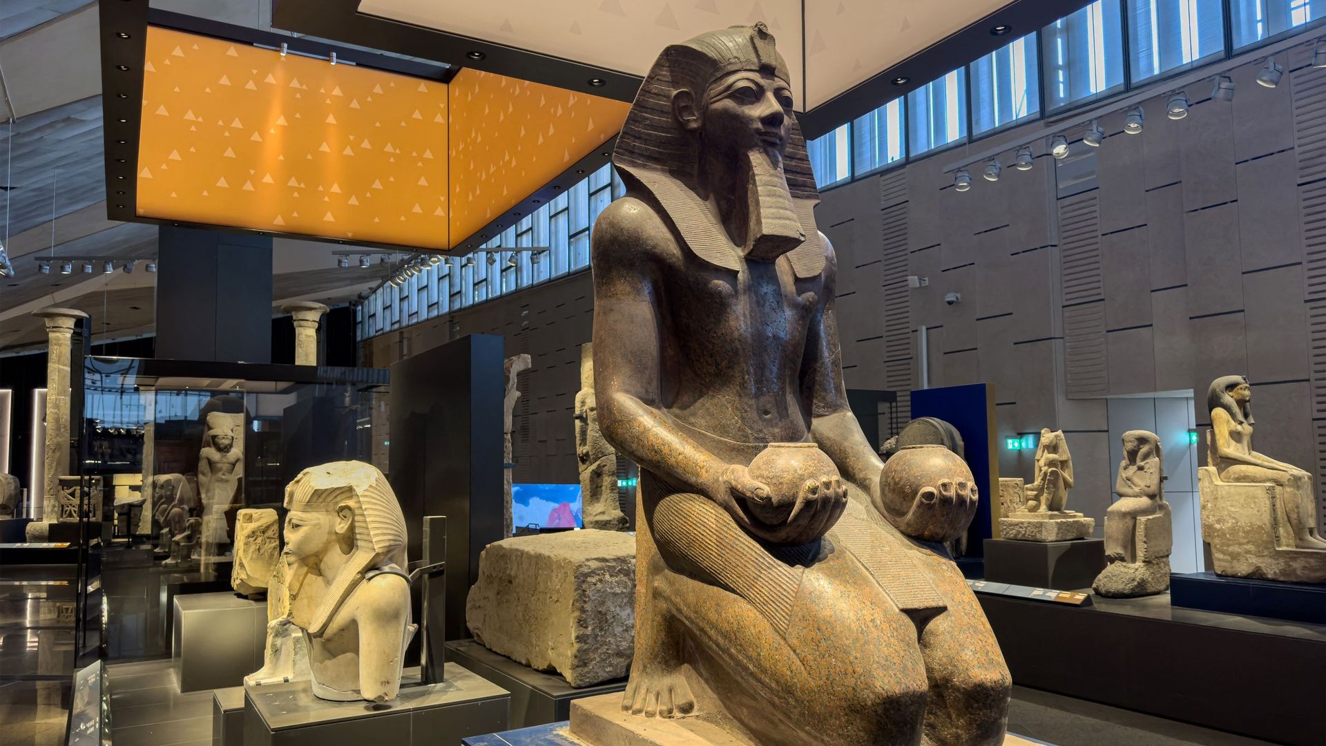 Au Caire, le Grand Musée égyptien ouvre enfin ses portes, ou presque ...