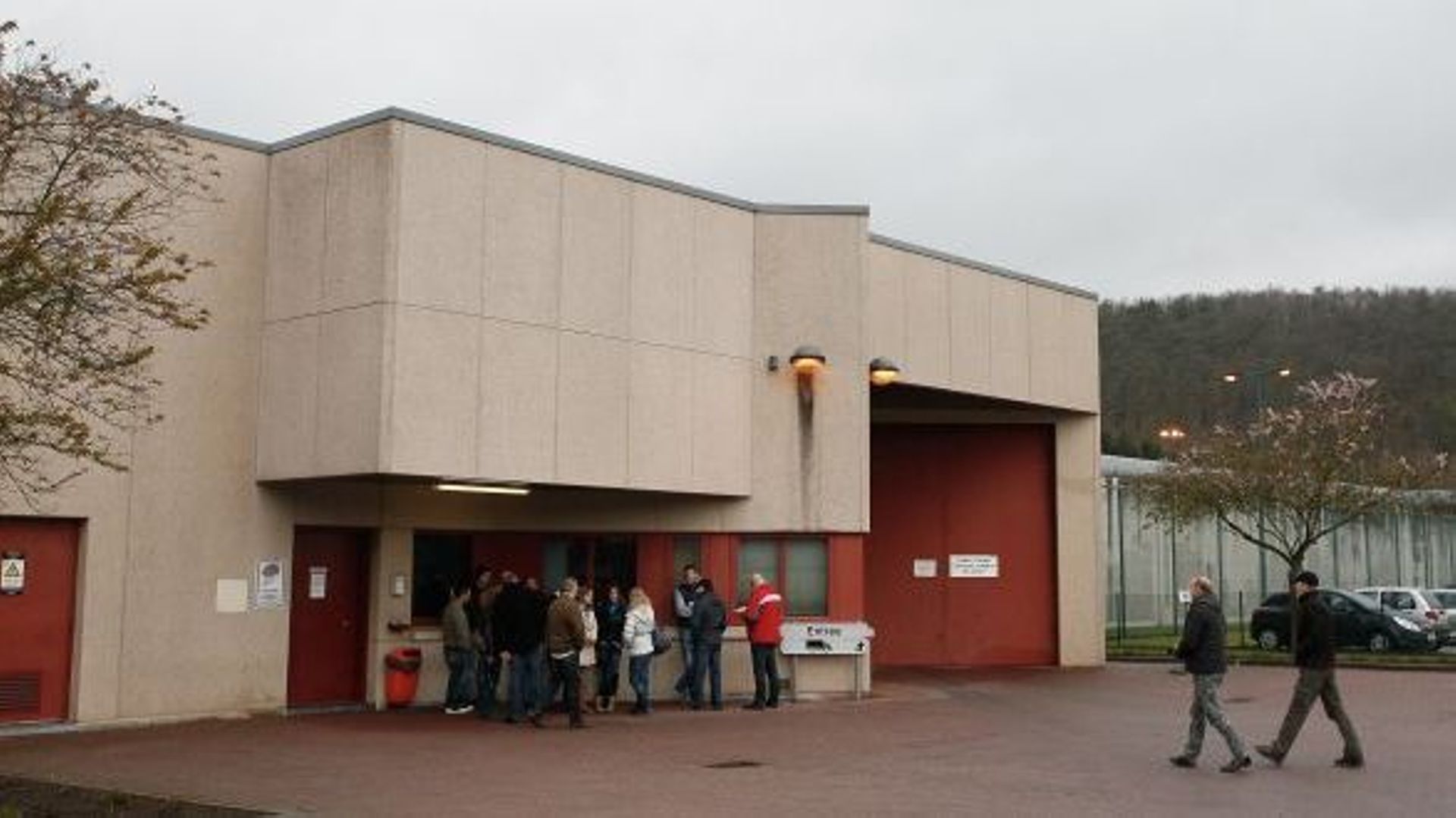 Prison d'Andenne: un rapport critique les conditions de détention ...