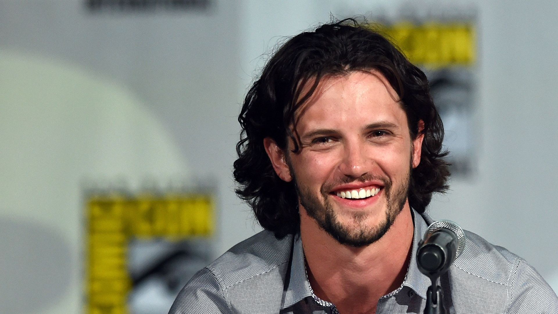 Nathan Parsons au casting du reboot de 'Roswell' - RTBF Actus