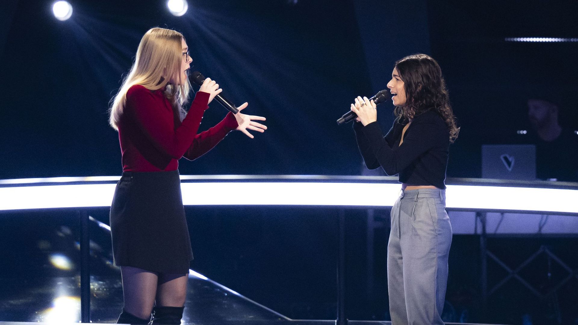 Colleen et Eléa offrent un Duel poignant sur Stromae dans de The Voice ...