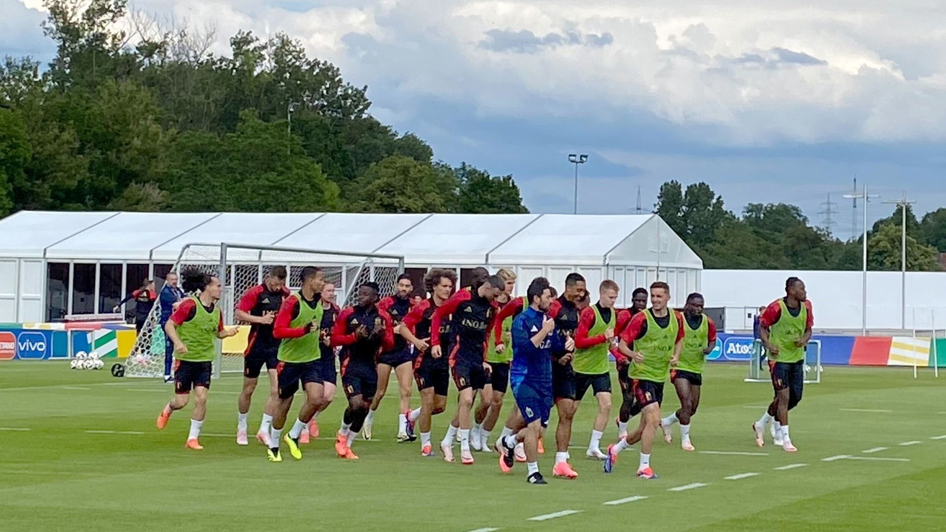 Diables Rouges, votre onze pour Ukraine - Belgique : Mechele préféré à ...