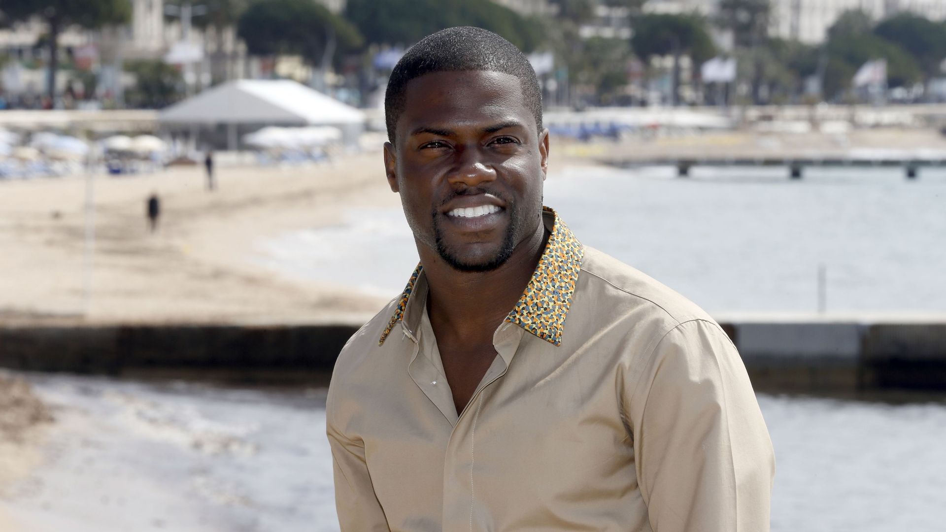 Kevin Hart se lance dans le rap - RTBF Actus