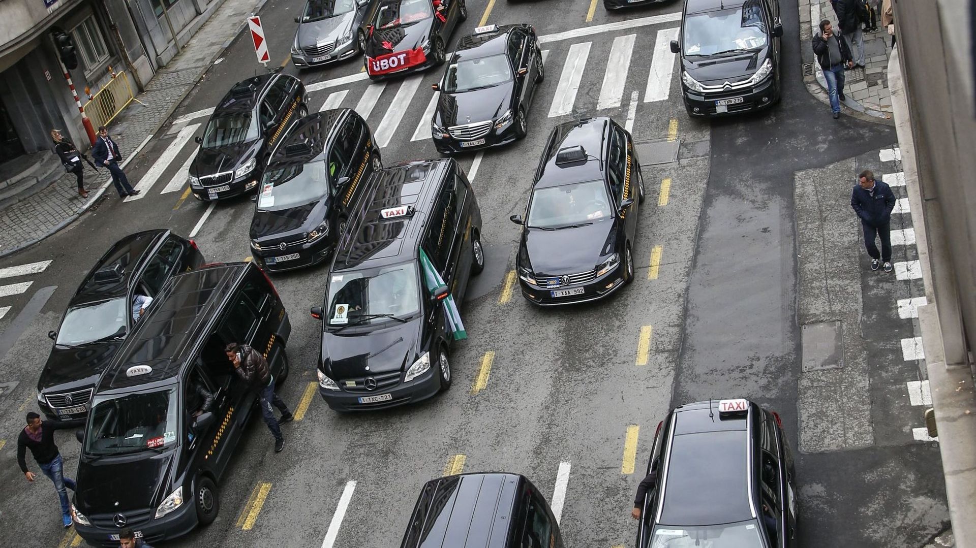 Bruxelles: le tunnel Belliard rouvert à la circulation