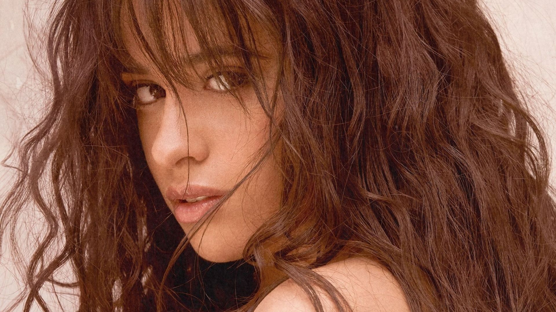 Camila Cabello veut qu'on la pleure dans une chanson sur la jalousie ...