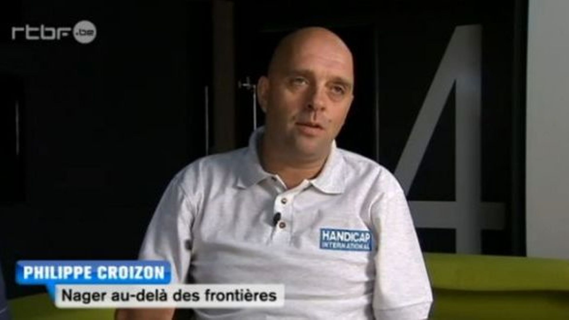 Le nageur amputé Philippe Croizon ambassadeur de Handicap International ...