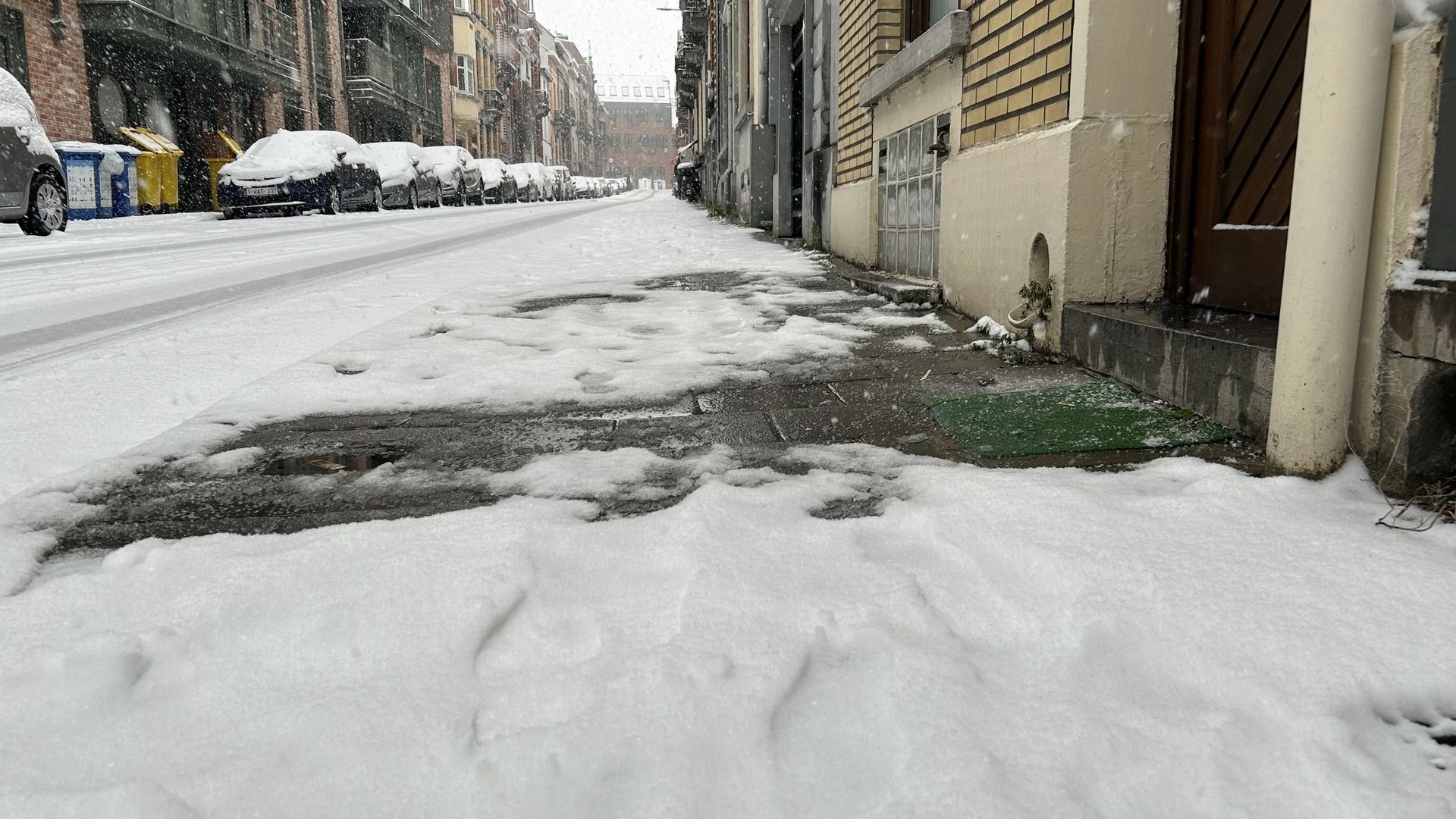 Que risquez-vous si vous ne déneigez pas votre trottoir ? Avertissement ...