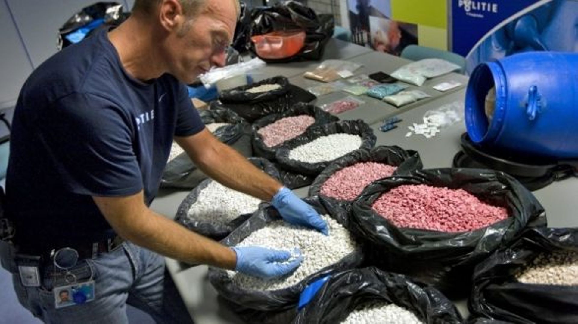 Démantèlement d'un important réseau de drogue à Tessenderlo - RTBF Actus