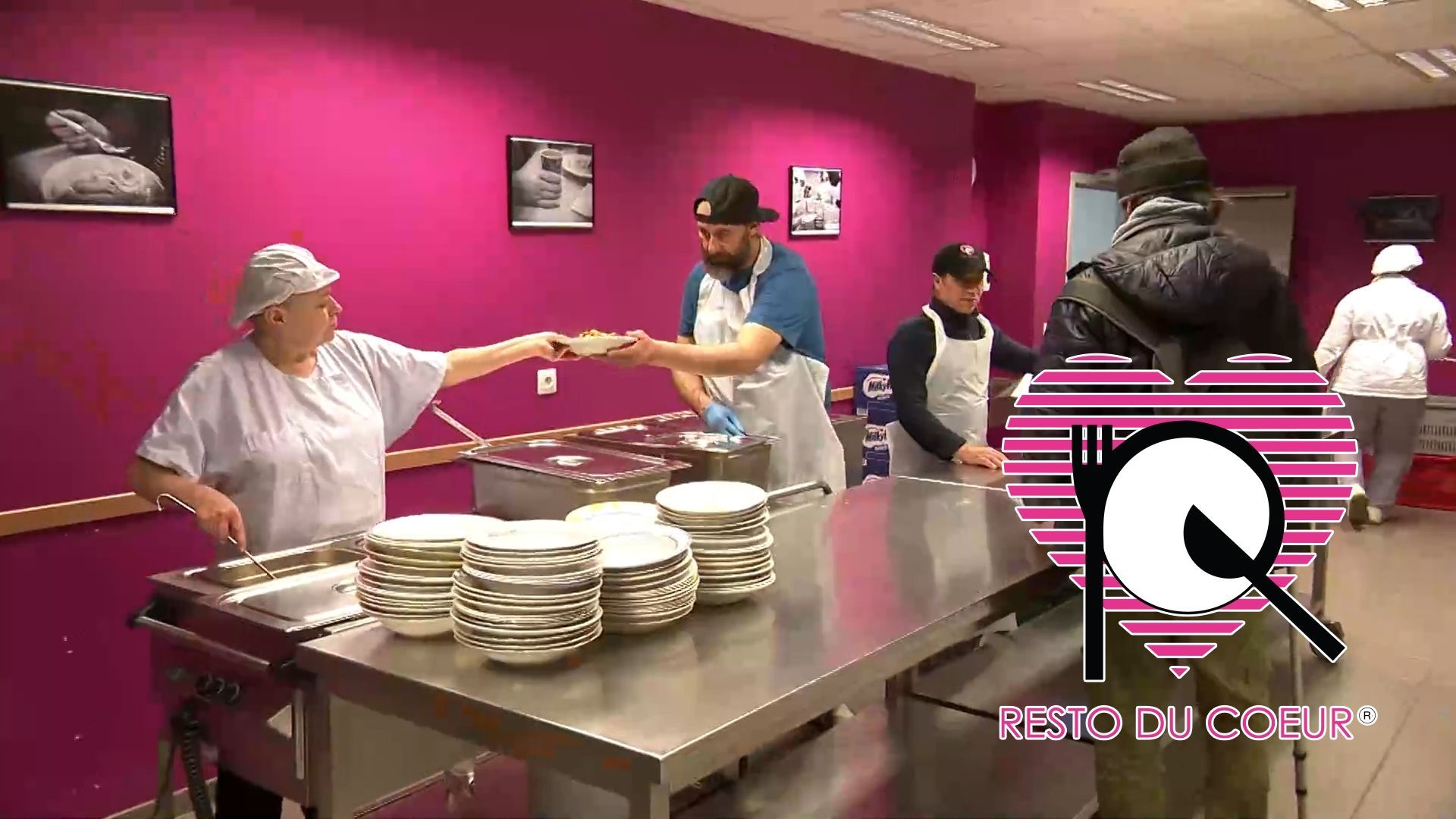 'Aberration totale' : des dizaines d'associations actives dans l'aide ...