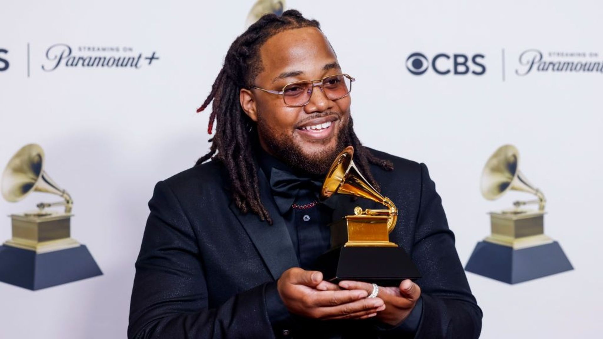 Pourquoi 'Mutt' de Leon Thomas est l'album R&B à ne pas manquer - RTBF ...