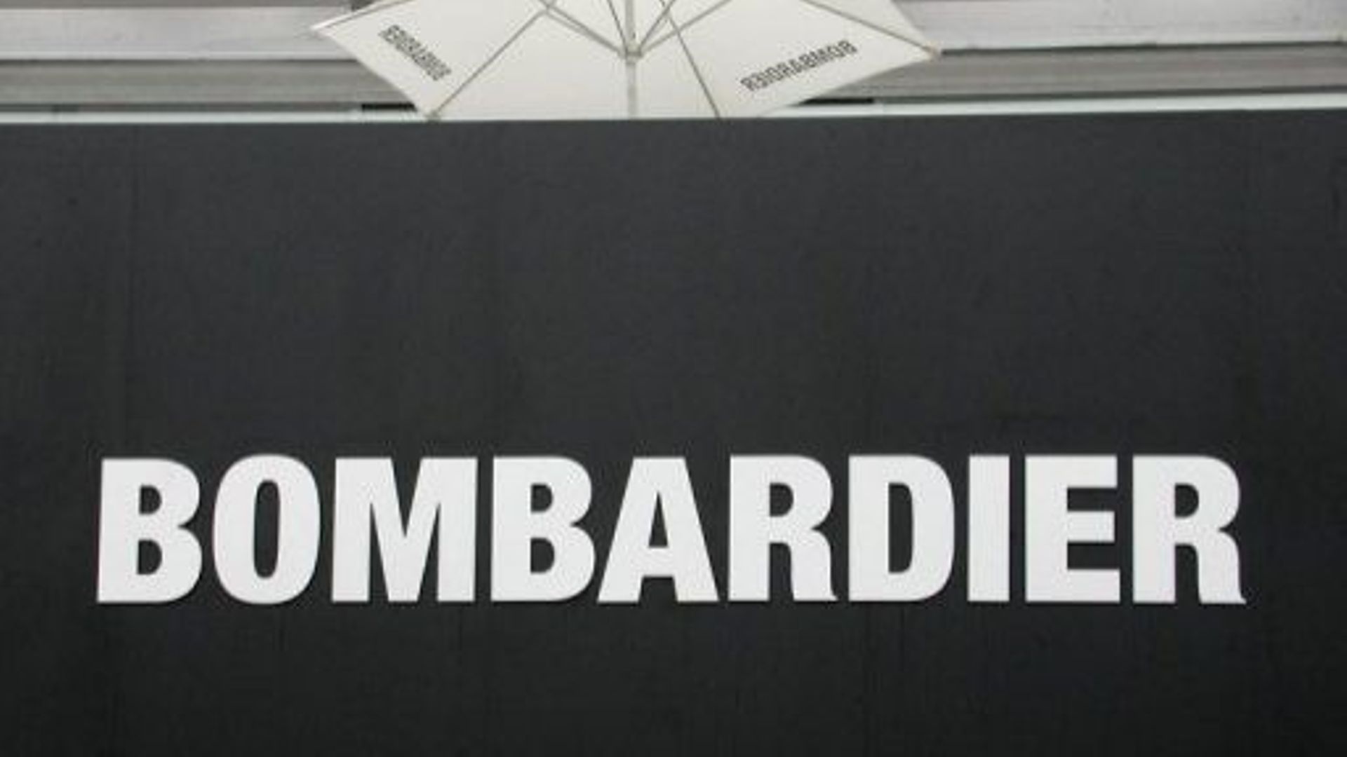 Un client anonyme commande 15 avions à Bombardier - RTBF Actus