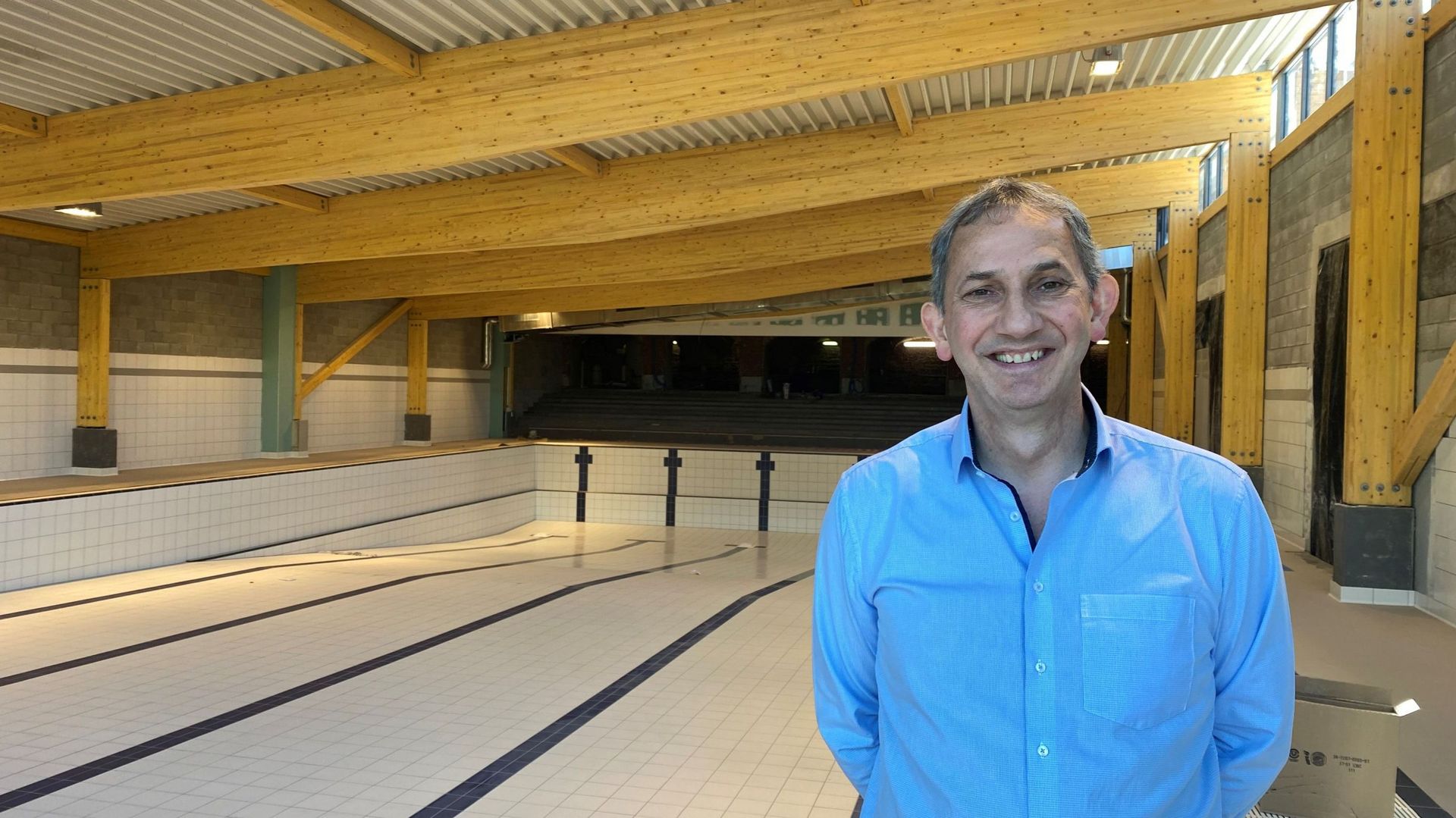 Près de 10 ans après sa fermeture, la piscine de Ferrières à Saint-Roch ...