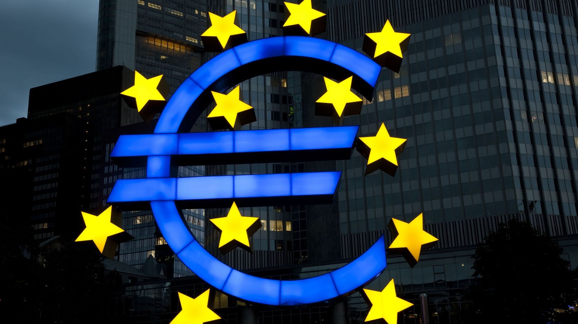 Zone euro : la Banque centrale européenne (BCE) baisse ses taux pour la ...
