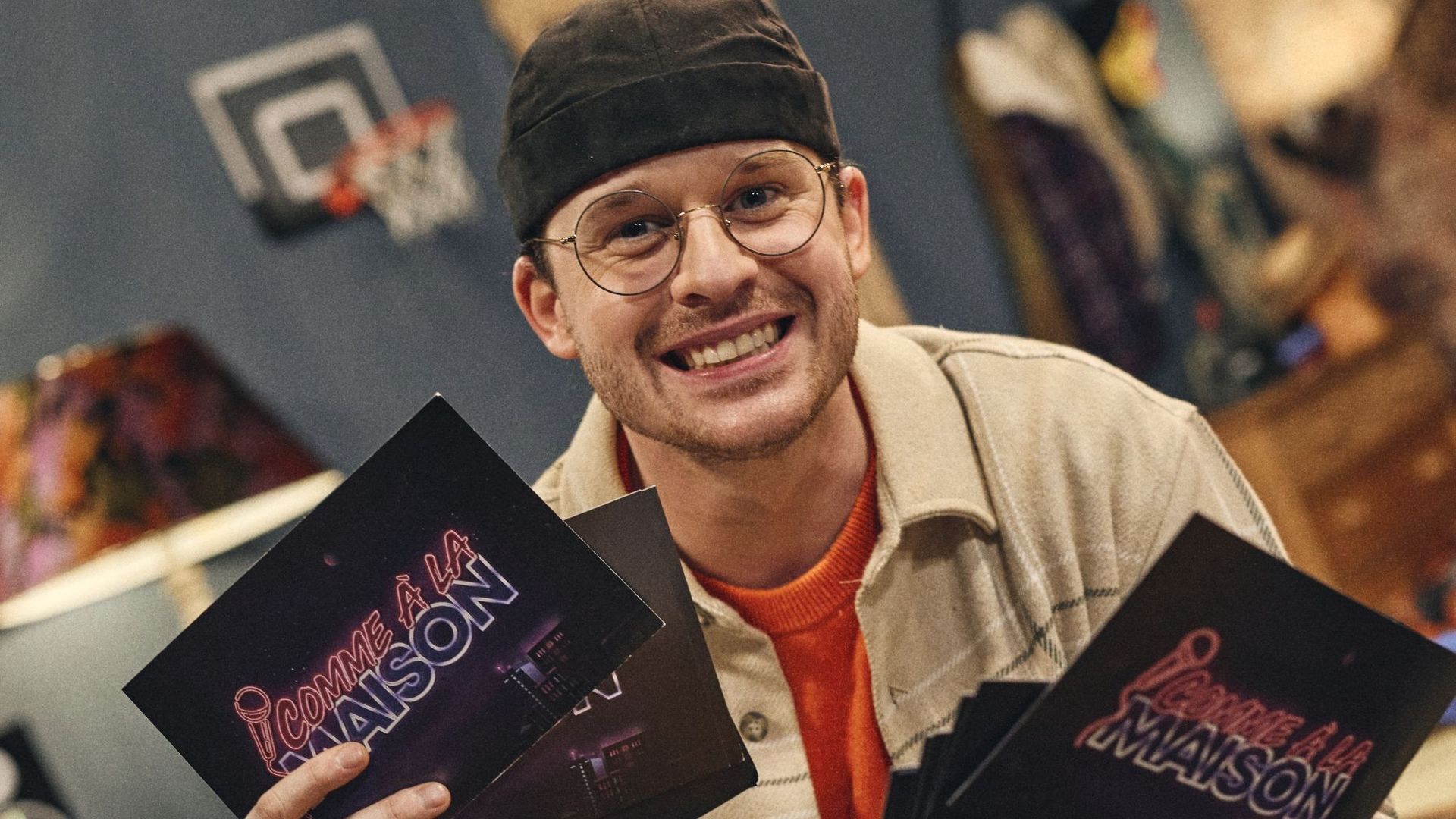 Tipik célèbre l’humour en radio, en TV et en digital - RTBF Actus