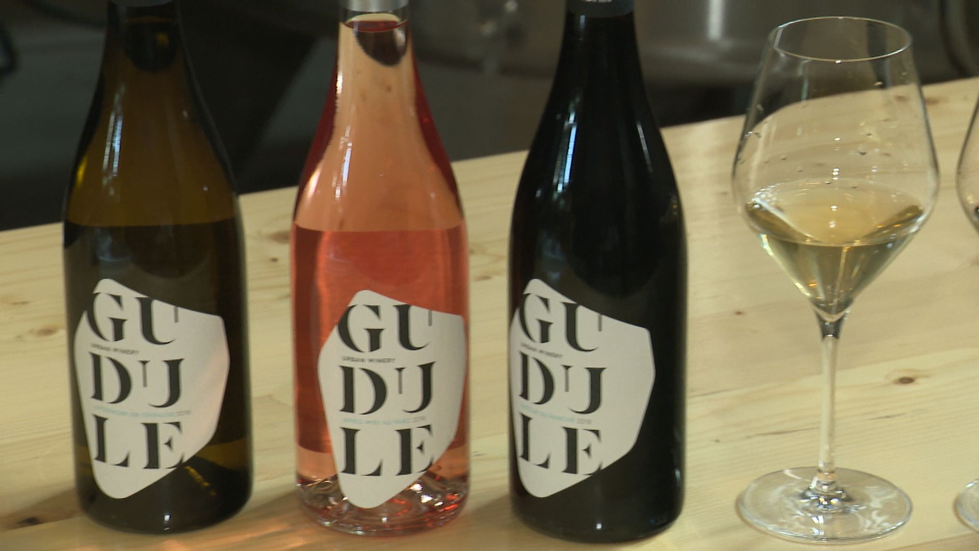 Gudule, le premier vin bruxellois est commercialisé - RTBF Actus