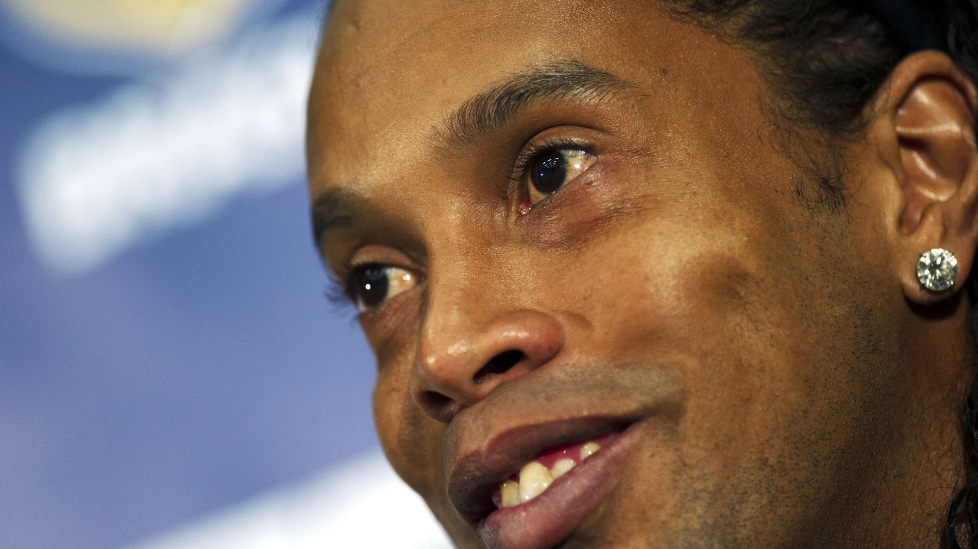Ronaldinho se fait refaire les dents - RTBF Actus