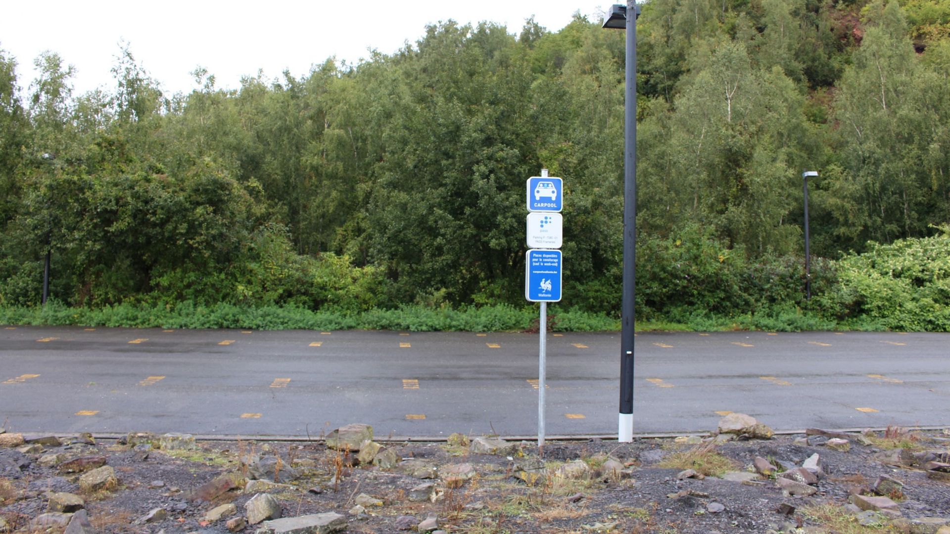 Vingt-cinq places de parking pour le co-voiturage au Pass à Frameries ...