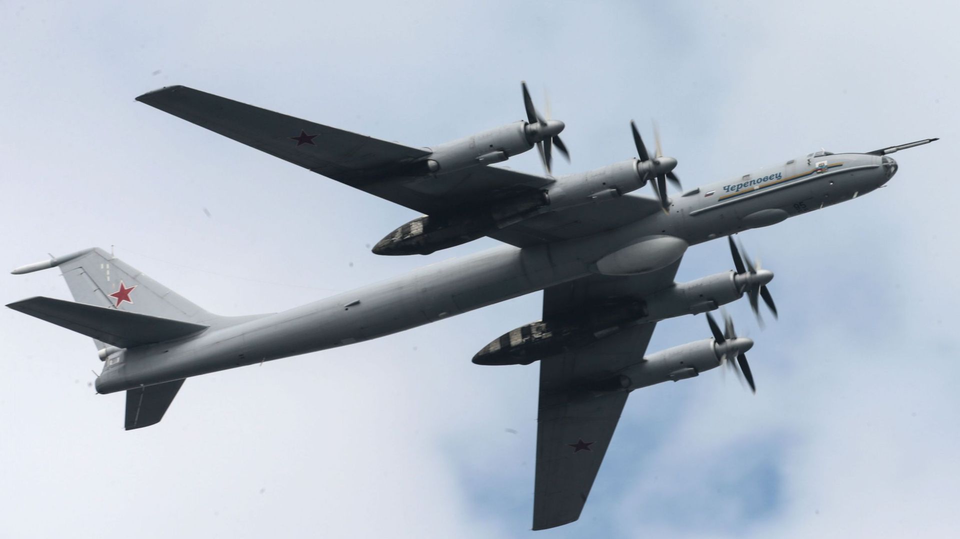 Plus de 300 interceptions sur alerte d'avions russes par les chasseurs ...