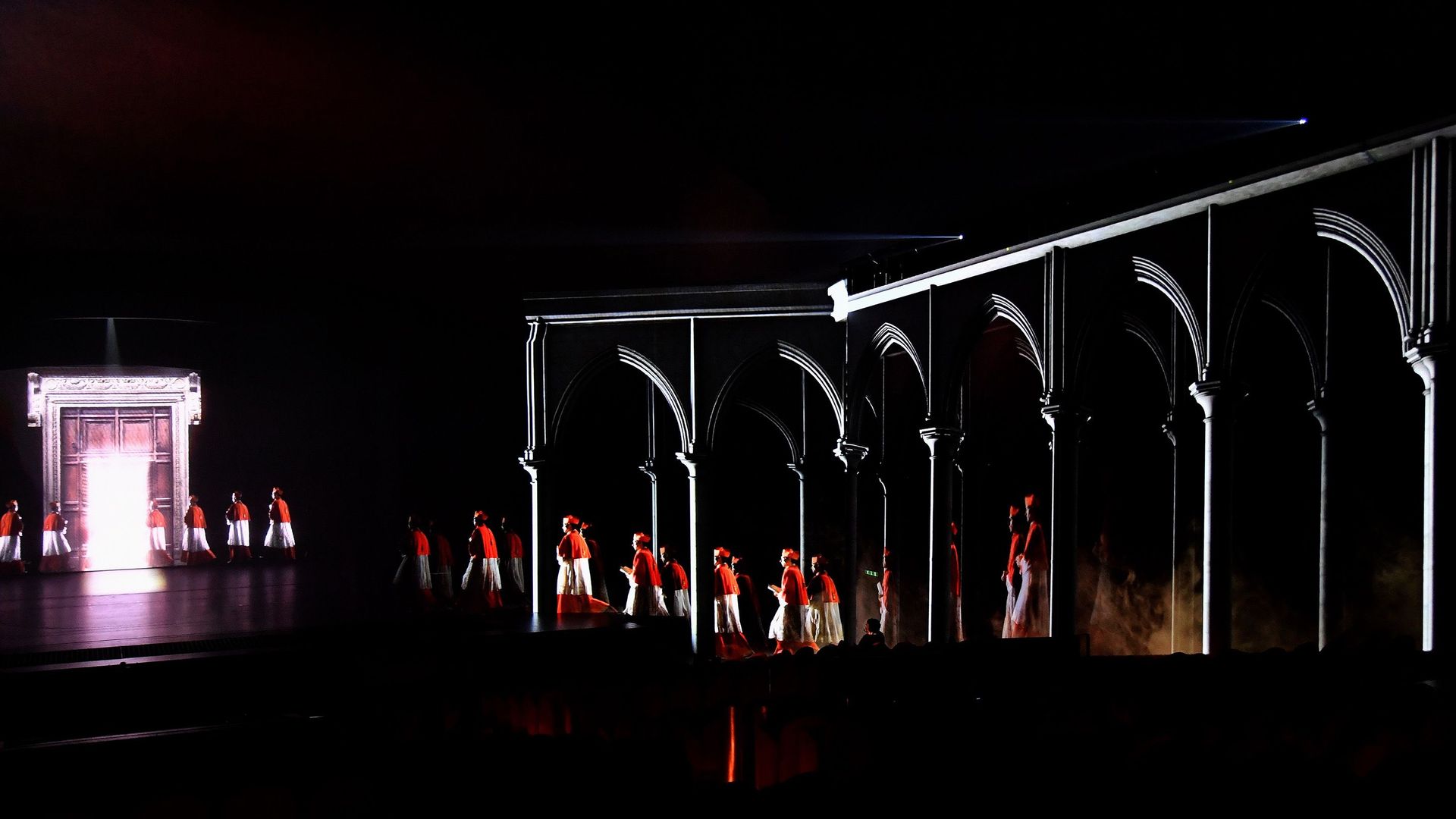 A Rome, la chapelle Sixtine prend vie par le miracle des effets ...