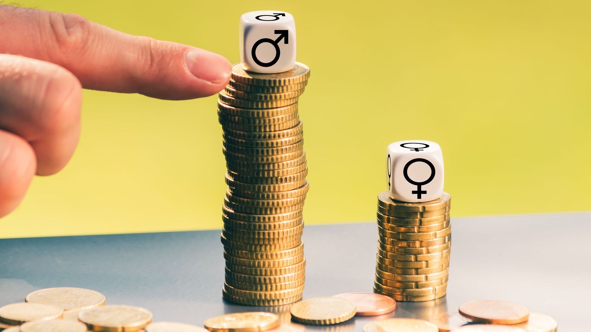 Violences économiques : près de quatre femmes sur dix sont concernées ...