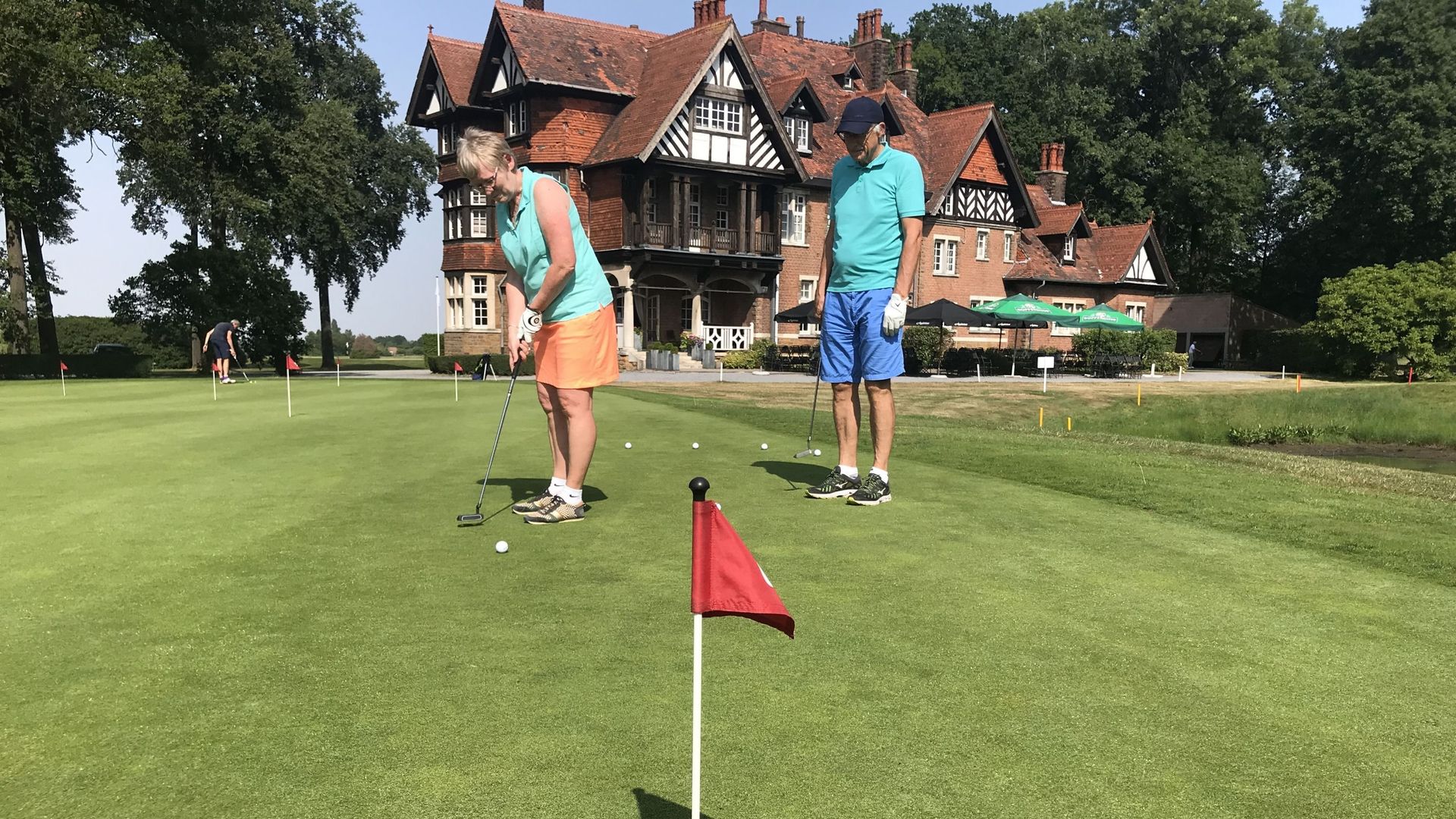 Baudour : le golf, un sport qui convient particulièrement bien aux ...