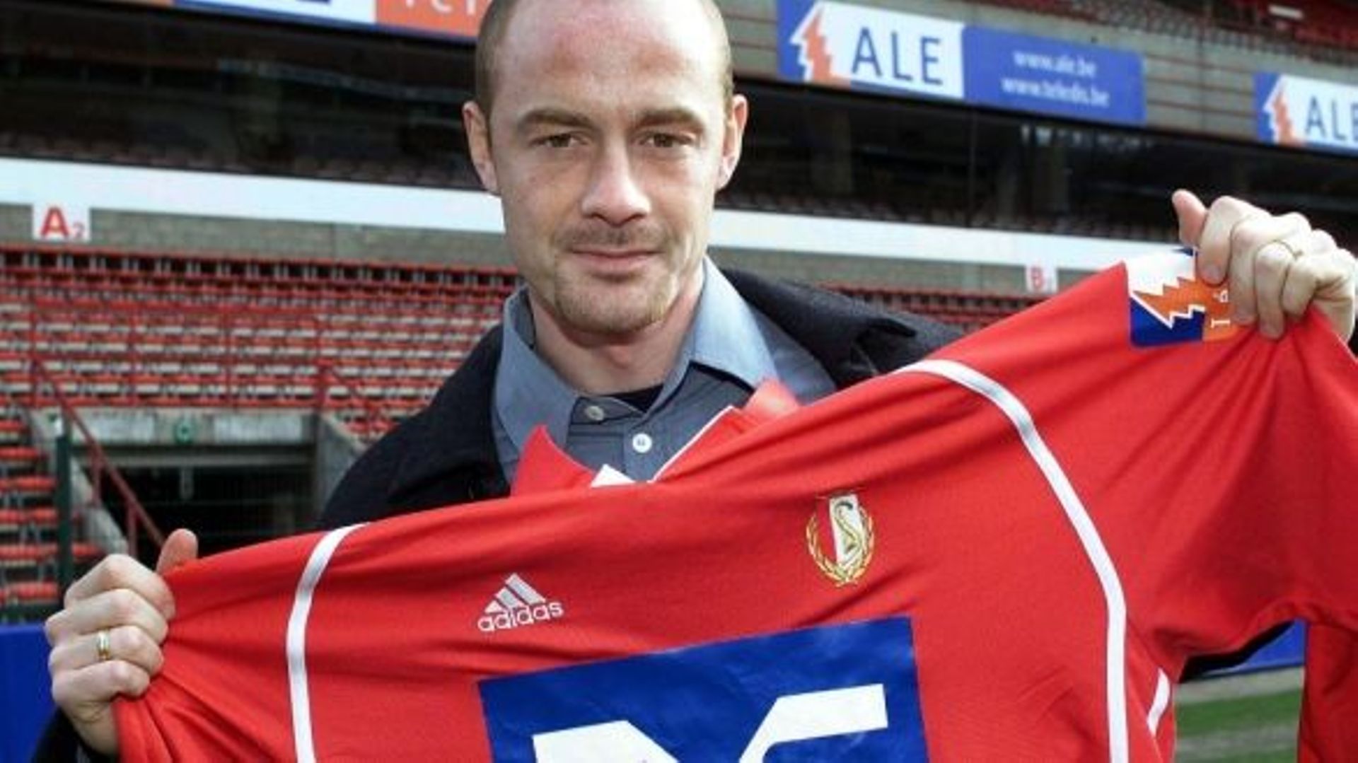 Foot: décès de Régis Genaux à l'âge de 35 ans - RTBF Actus